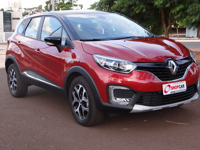 Confira o nosso teste com o Renault Captur equipado com | SHOPCAR